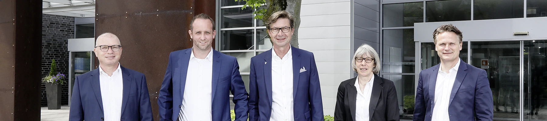 About us | Your Vision − Our Solution | VAHLE